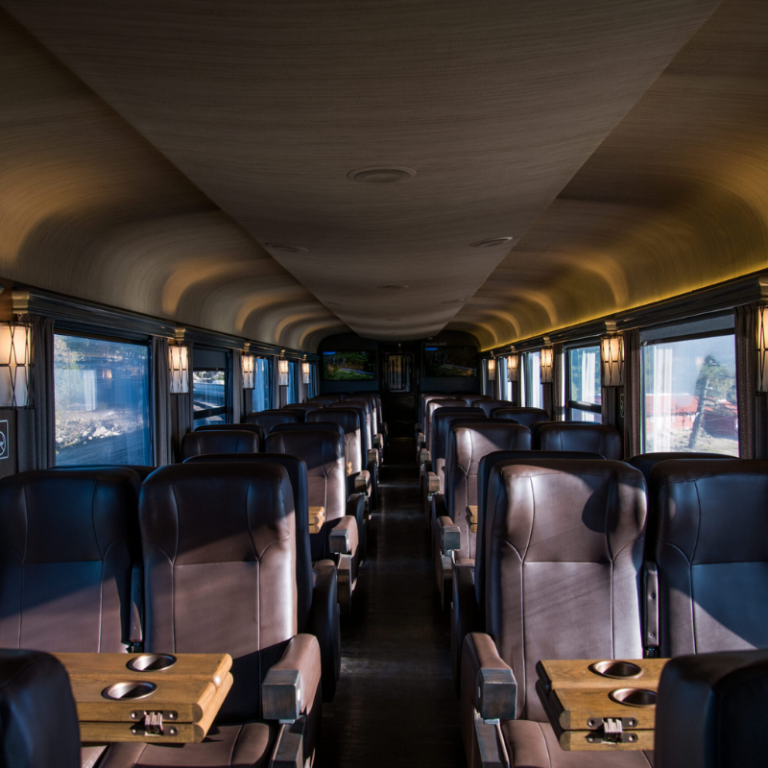El Chepe: el tren que viaja entre historia y paisajes infinitos - Arkin